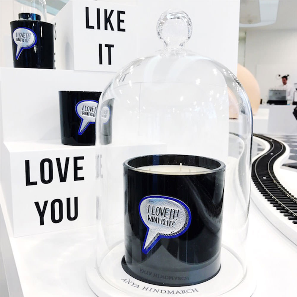 ANYA SMELLS! Baby Powder candle 700gANYA SMELLS! Baby Powder candle ...