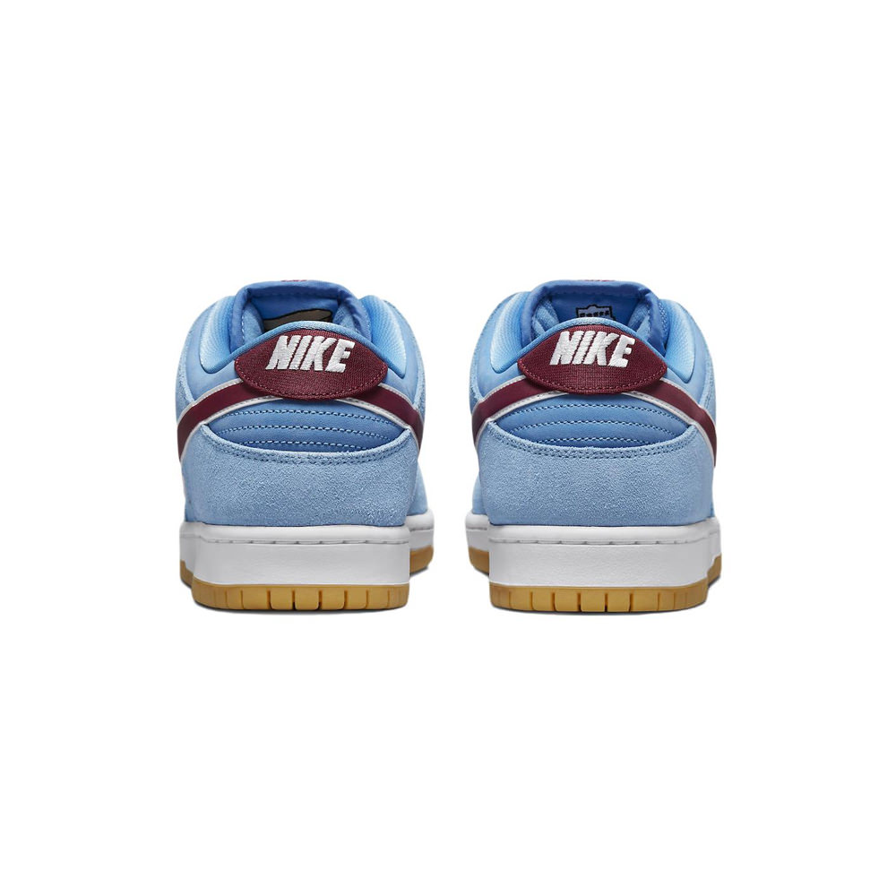 Nike SB Dunk Low Philadelphia PhilliesNike SB Dunk Low Philadelphia ...