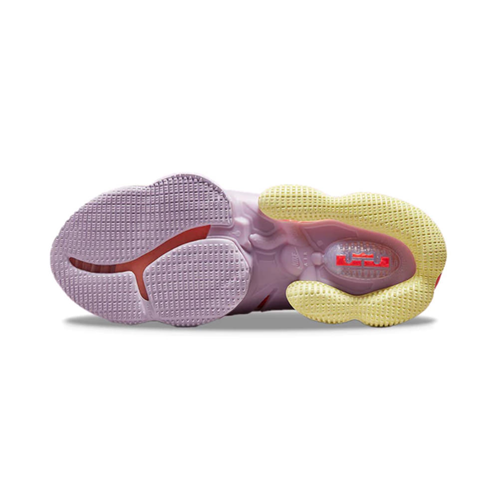 Nike LeBron 19 The MapNike LeBron 19 The Map - OFour